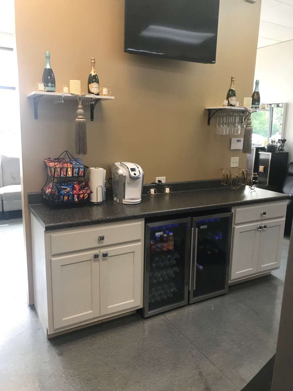 The Ladies Room Luxury Beauty Lounge In Nashville TN | Vagaro